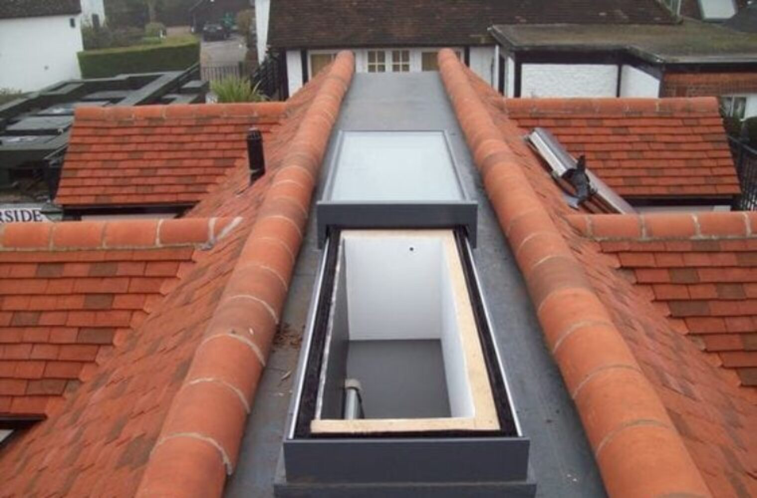 Sliding over Roof - Dutch Roof Design